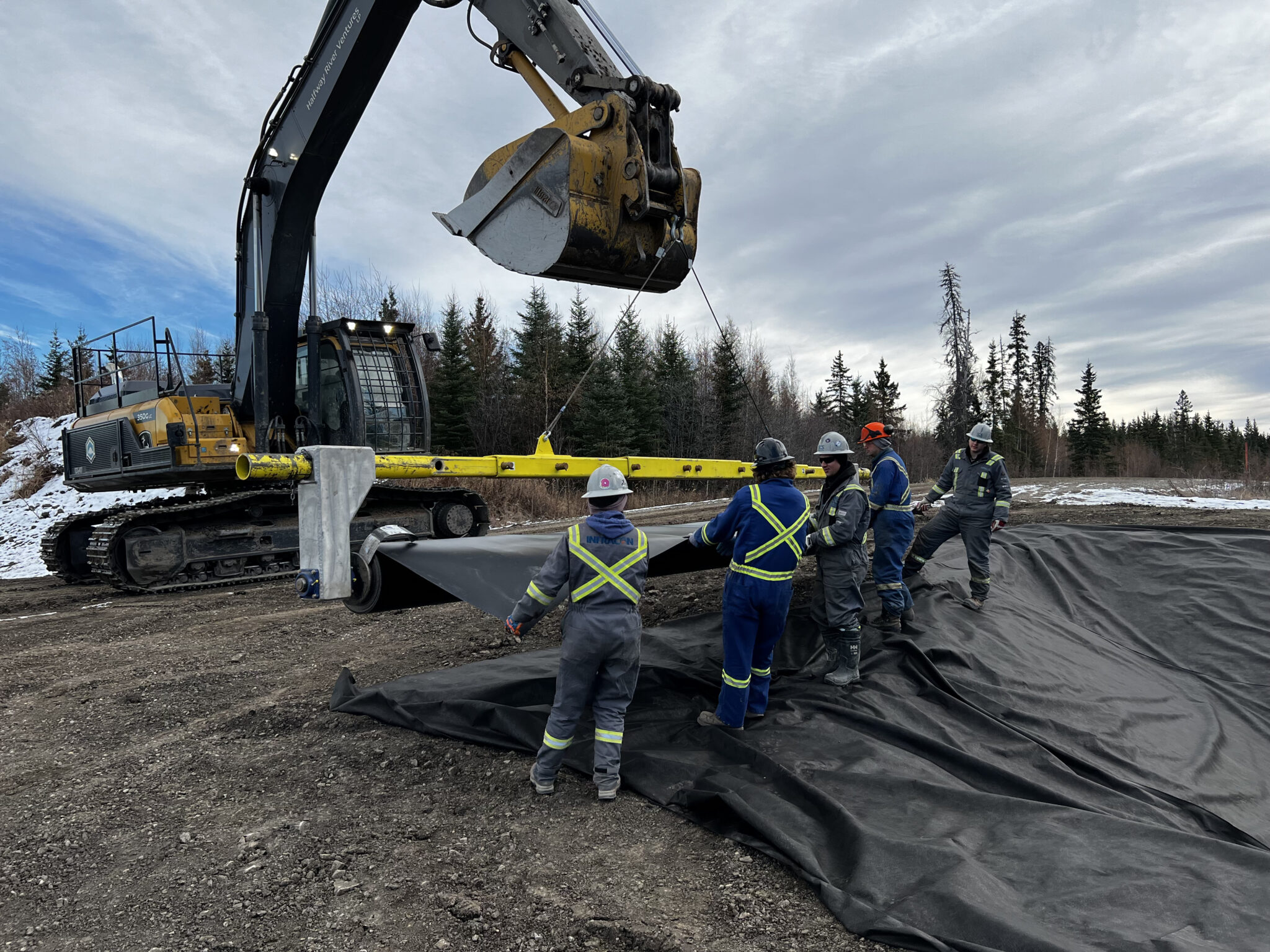 Home - Canadian Liners - Geosynthetic Liner Products and Services